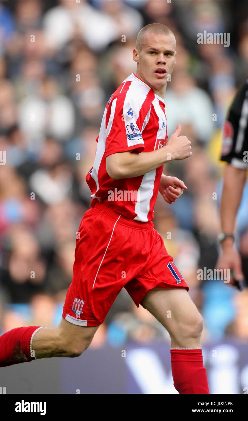 Ryan shawcross stoke hi-res stock photography and images - Alamy