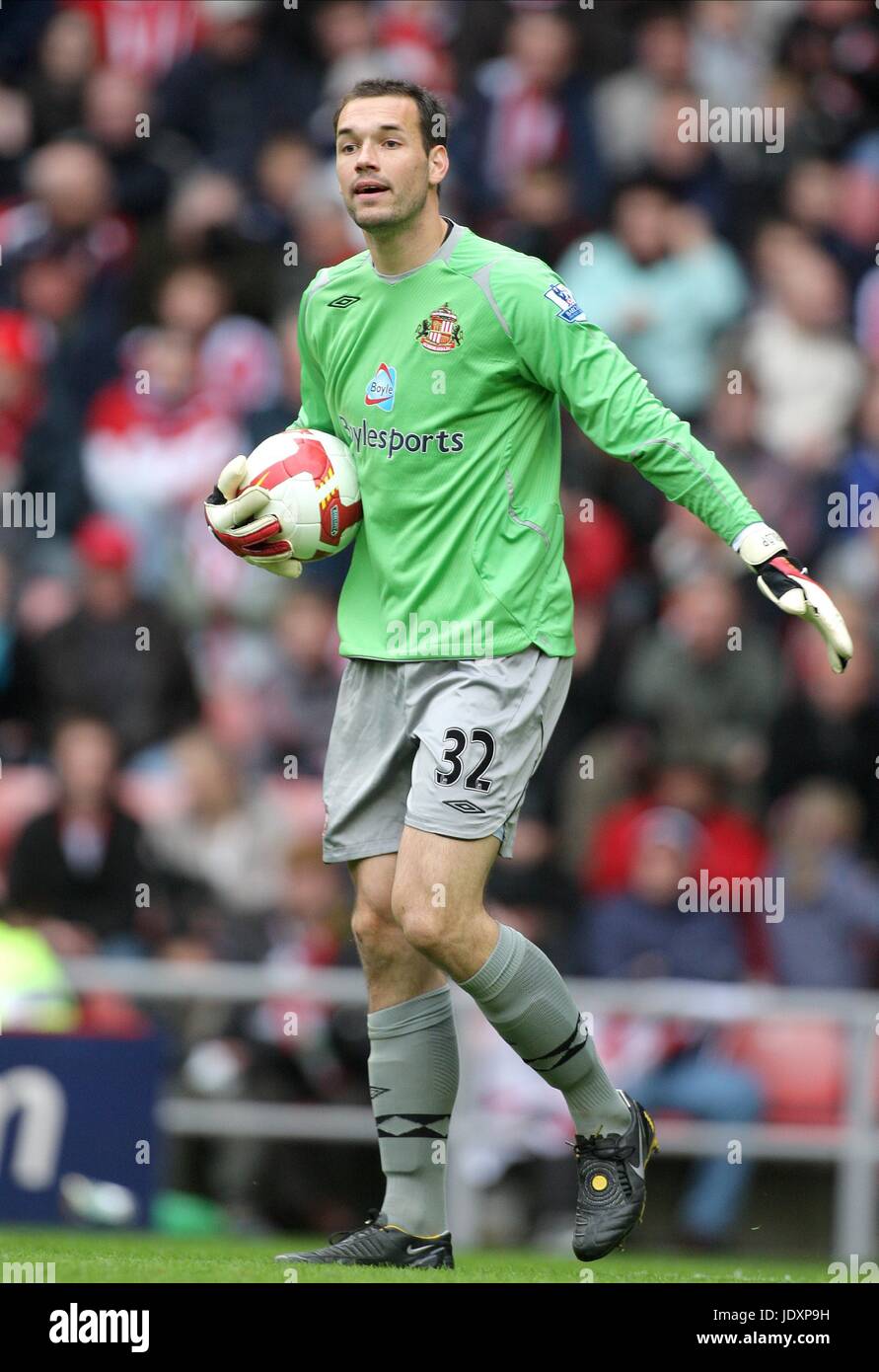 MARTON FULOP SUNDERLAND FC STADIUM OF LIGHT SUNDERLAND ENGLAND 25 ...
