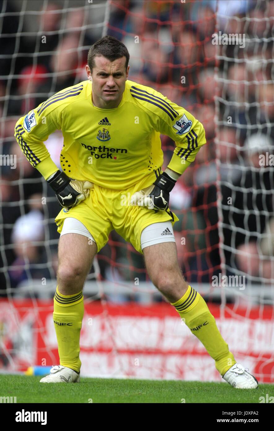 SHAY GIVEN NEWCASTLE UNITED FC STADIUM OF LIGHT SUNDERLAND ENGLAND 25 ...