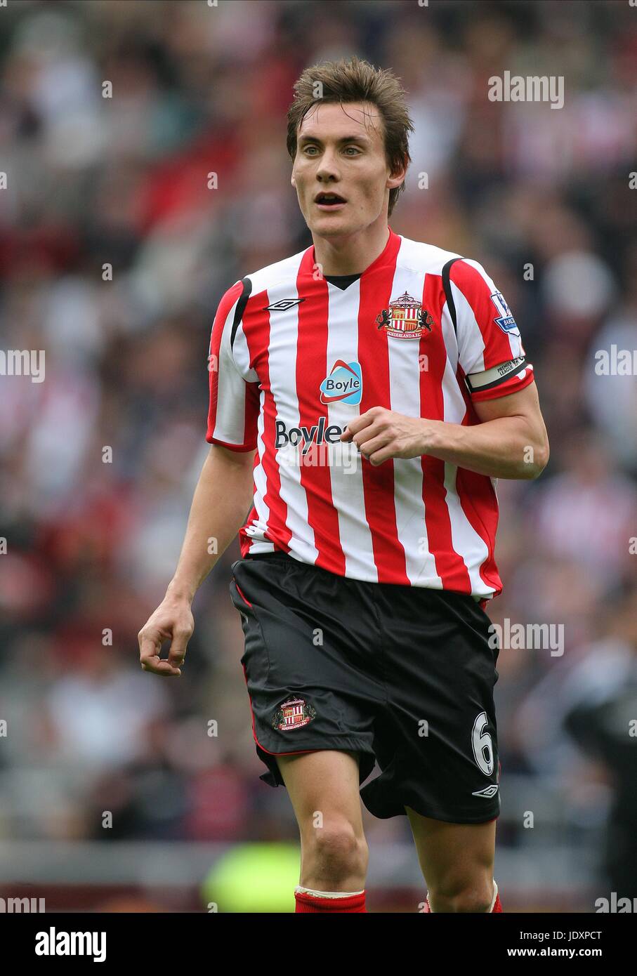 DEAN WHITEHEAD SUNDERLAND FC STADIUM OF LIGHT SUNDERLAND ENGLAND 25 ...