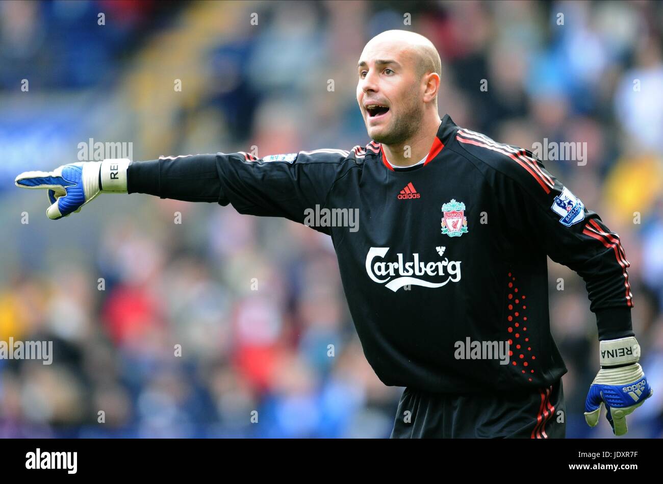 PEPE REINA LIVERPOOL FC REEBOK STADIUM BOLTON ENGLAND 15 November 2008 ...