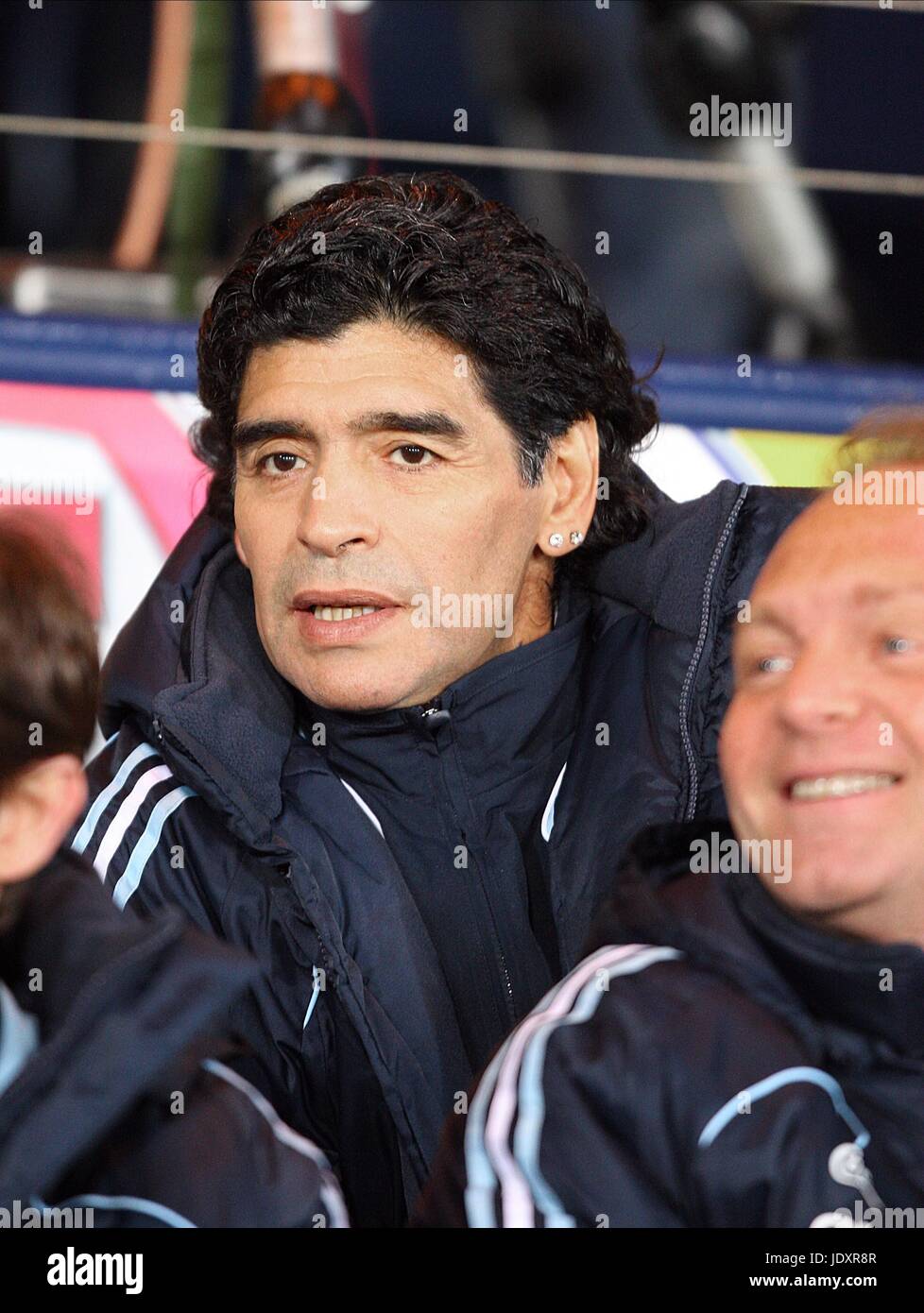DIEGO MARADONA SCOTLAND V ARGENTINA HAMPDEN PARK GLASGOW SCOTLAND 19 November 2008 Stock Photo ...