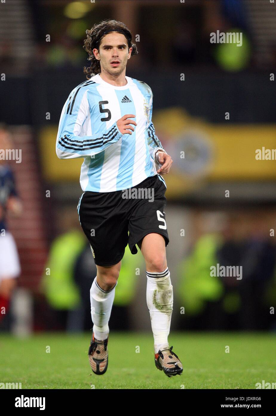 FERNANDO GAGO ARGENTINA & REAL MADRID HAMPDEN PARK GLASGOW SCOTLAND 19 ...