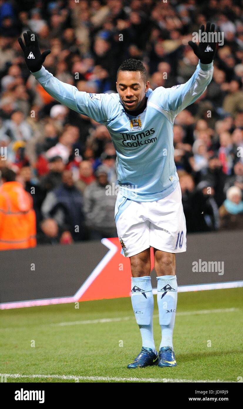 ROBINHO MANCHESTER CITY FC CITY OF MANCHESTER STADIUM MANCHERSTER ...