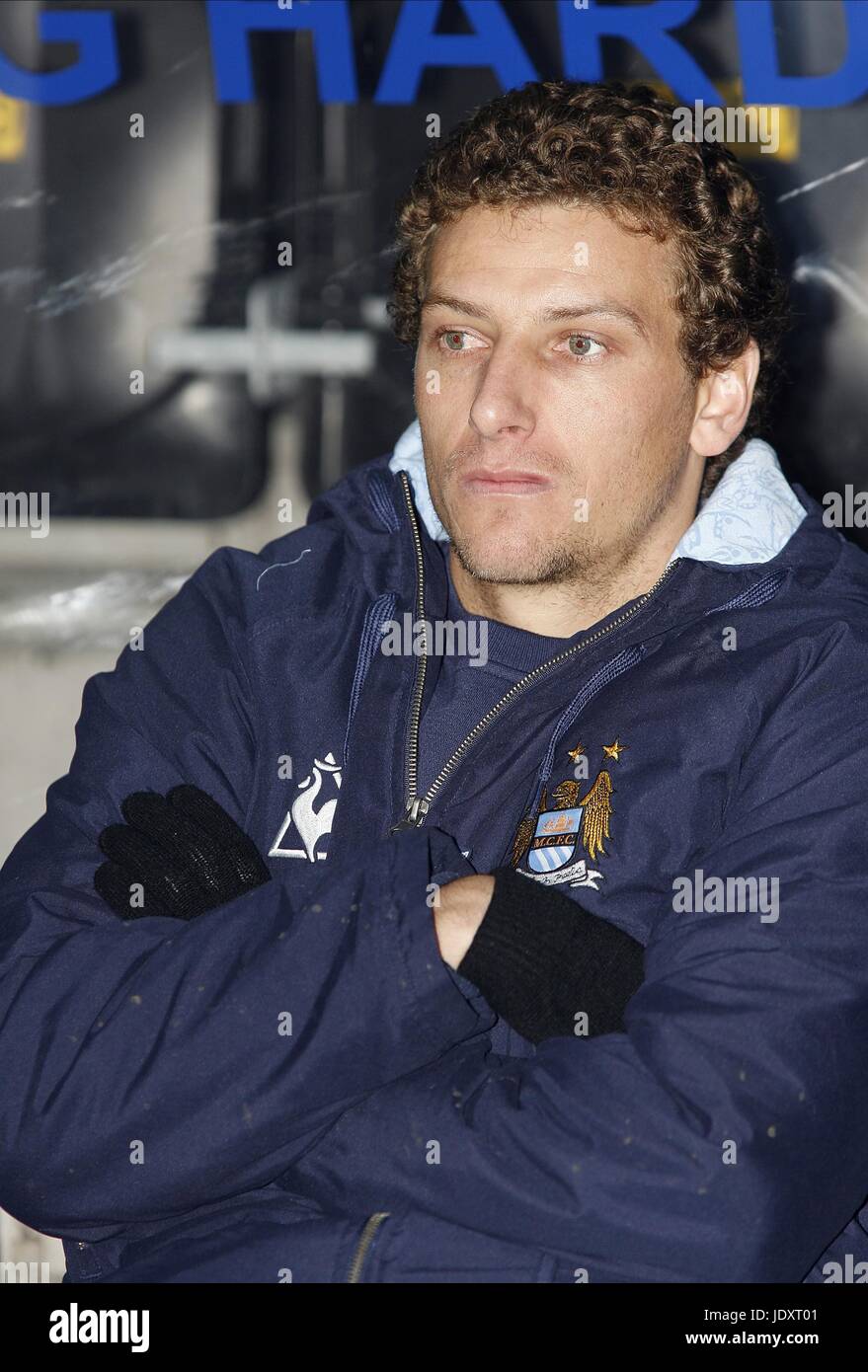 Elano manchester city hi-res stock photography and images - Alamy