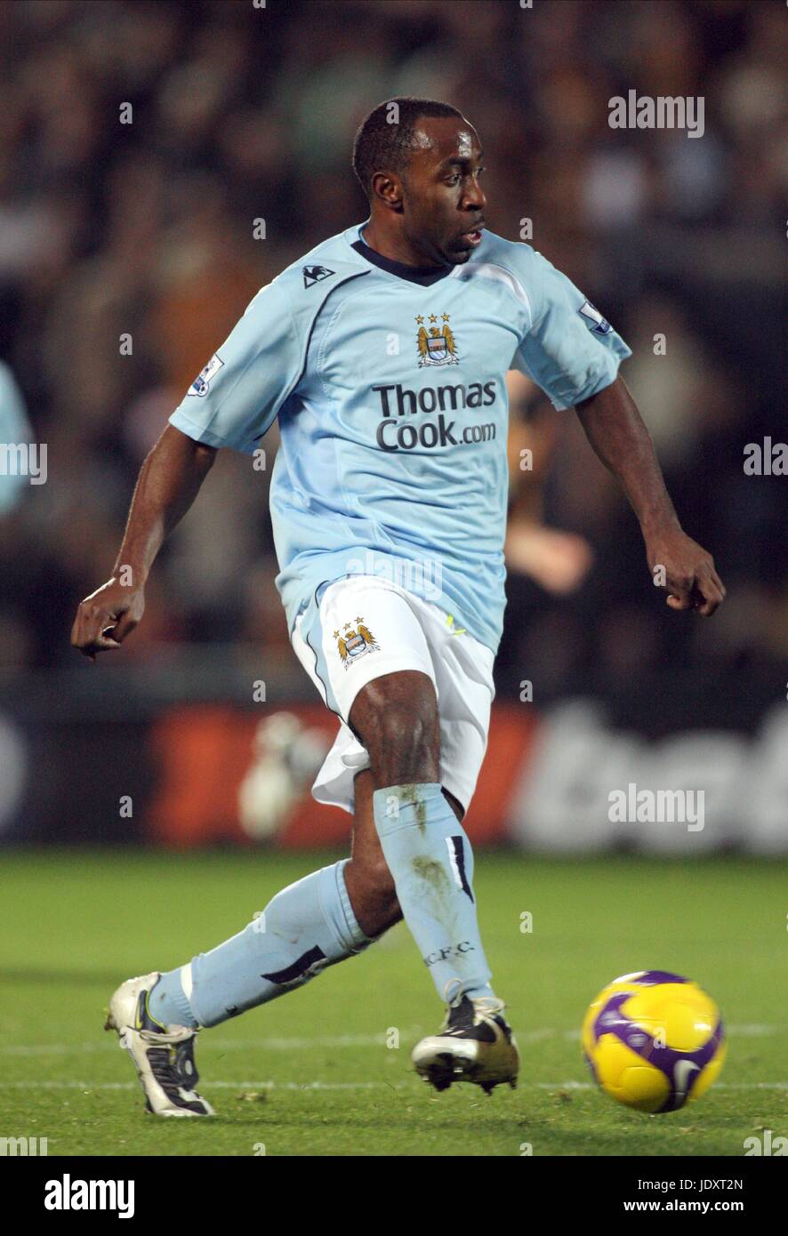 DARIUS VASSELL MANCHESTER CITY FC KC STADIUM HULL ENGLAND 16 November ...