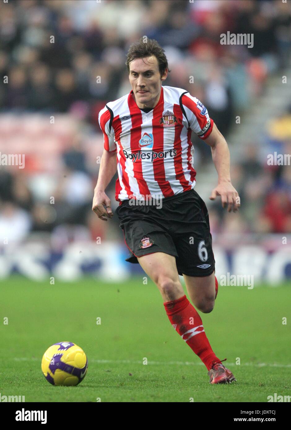 DEAN WHITEHEAD SUNDERLAND FC STADIUM OF LIGHT SUNDERLAND ENGLAND 29 ...