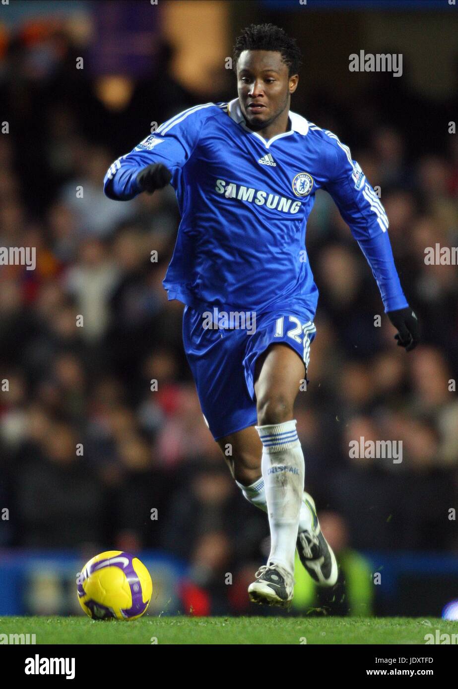 MIKEL CHELSEA FC STAMFORD BRIDGE LONDON ENGLAND 30 November 2008 Stock ...