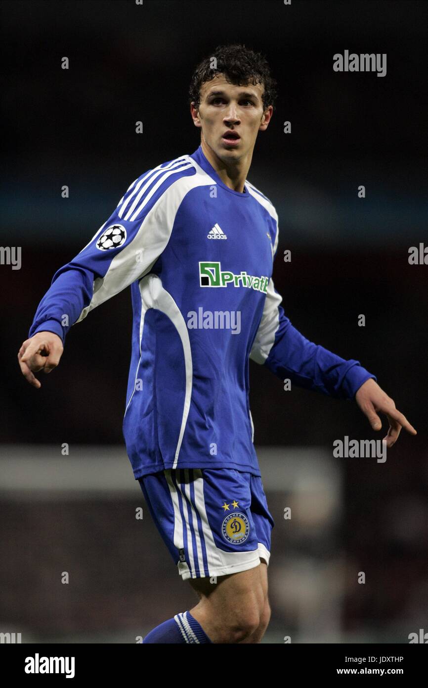 Emirates stadium roman eremenko hi-res stock photography and images - Alamy