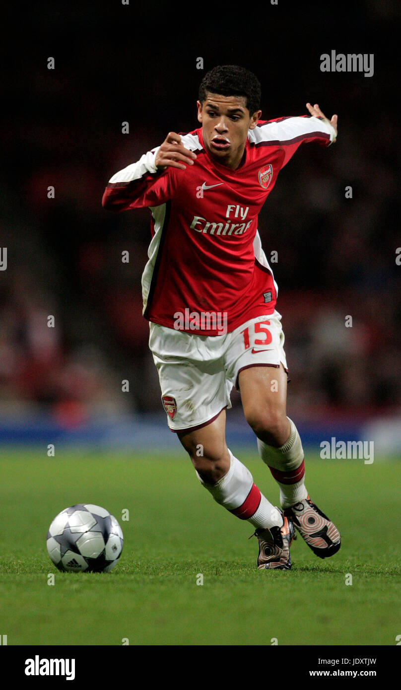DENILSON ARSENAL FC EMIRATES STADIUM ARSENAL LONDON ENGLAND 25 November ...