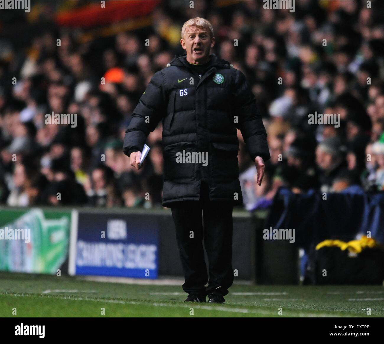 GORDON STRACHAN GLASGOW CELTIC FC CELTIC PARK GLASGOW ENGLAND 10 ...