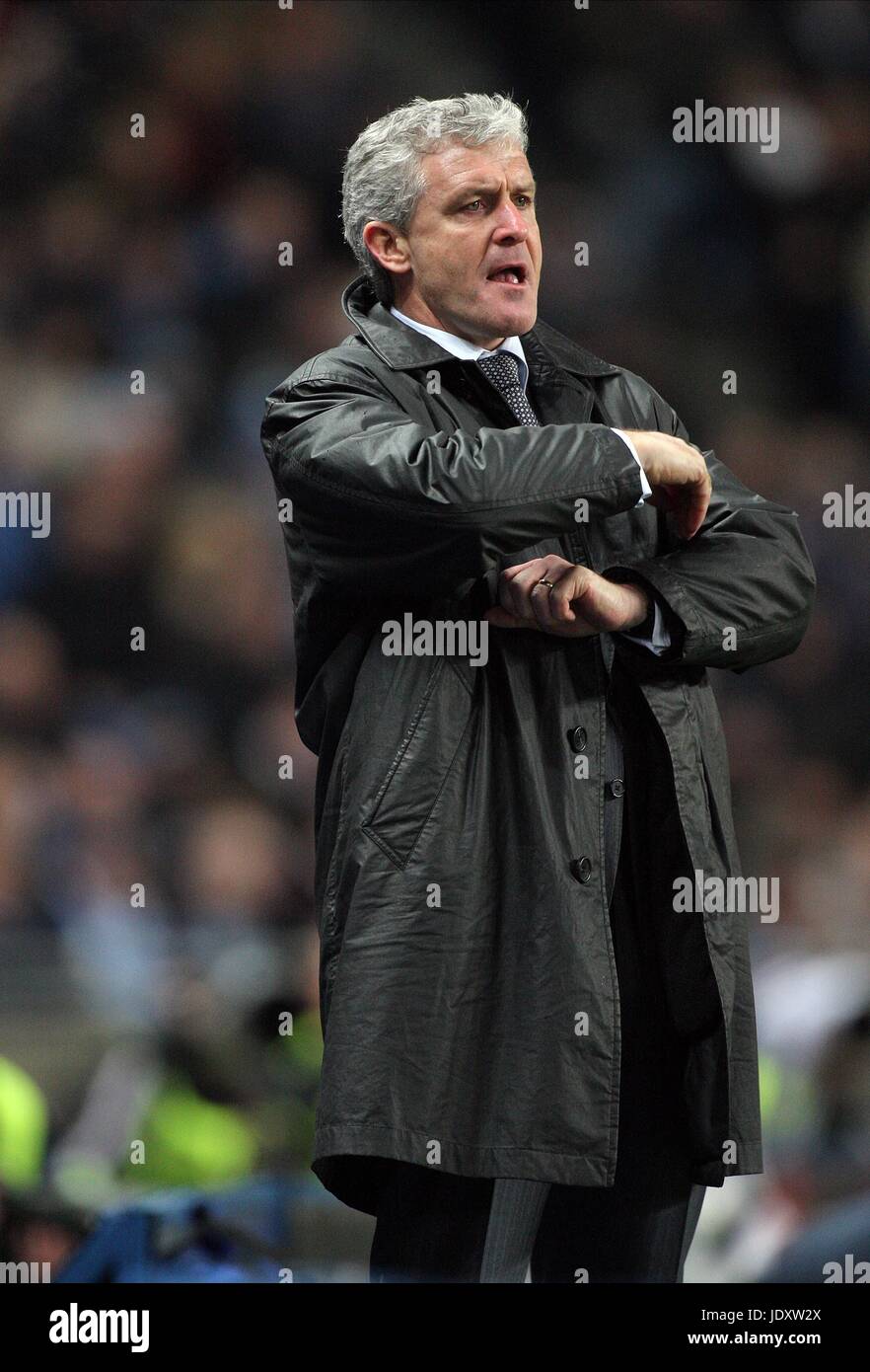 Mark hughes manchester city manager hi-res stock photography and images ...