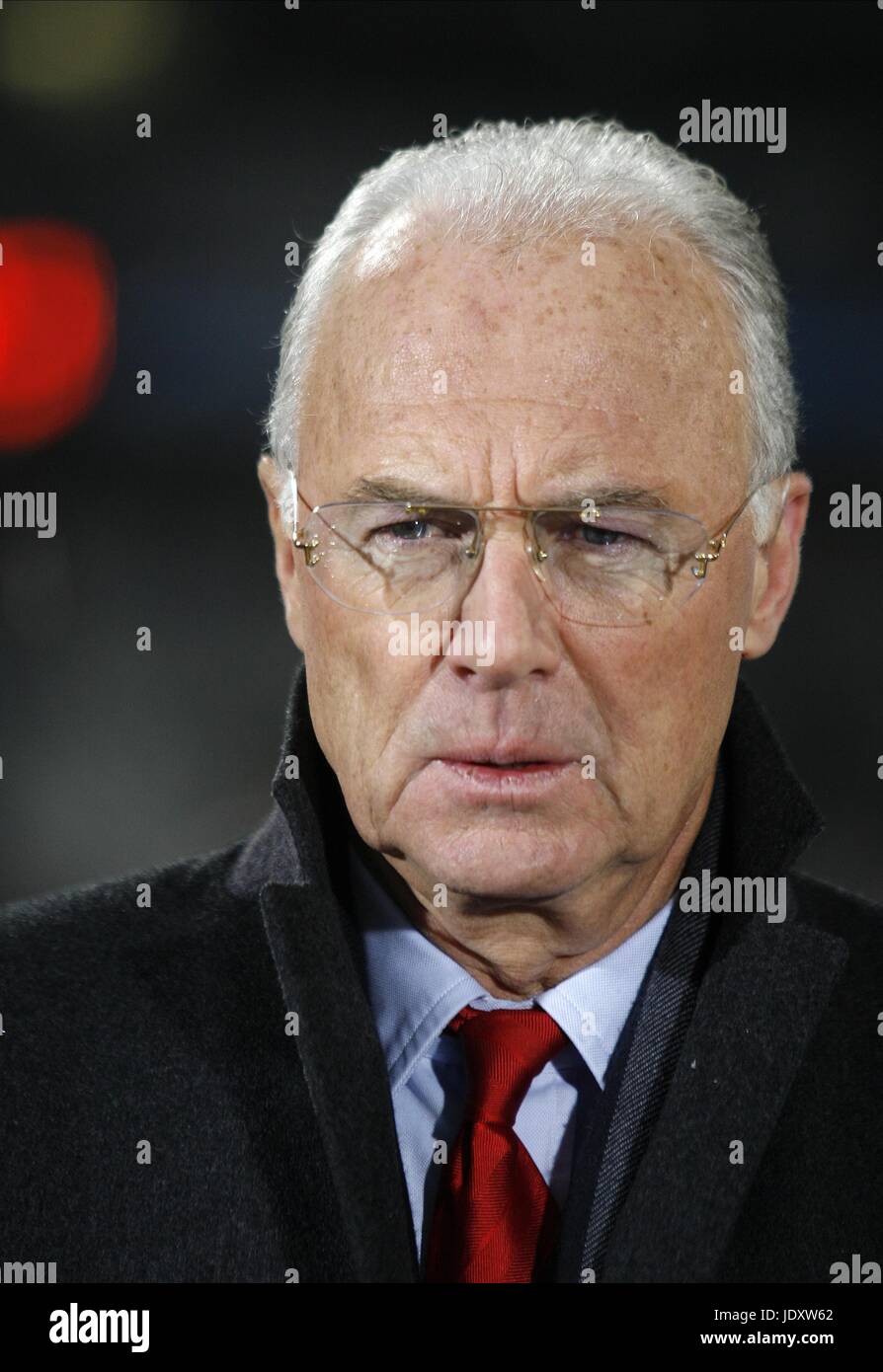 Franz beckenbauer bayern hi-res stock photography and images - Alamy