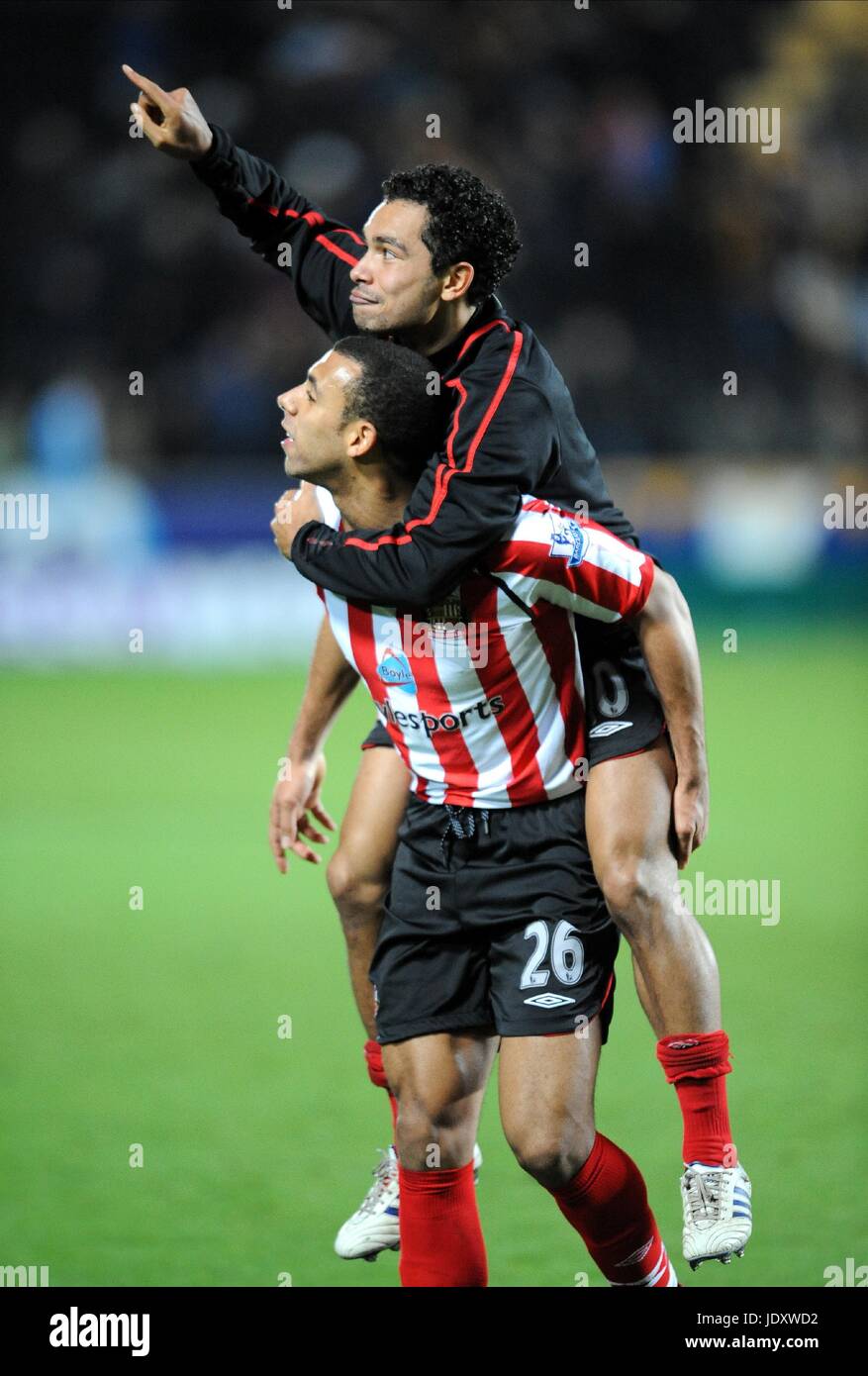 KIERAN RICHARDSON & ANTON FERD HULL V SUNDERLAND KC STADIUM HULL ...