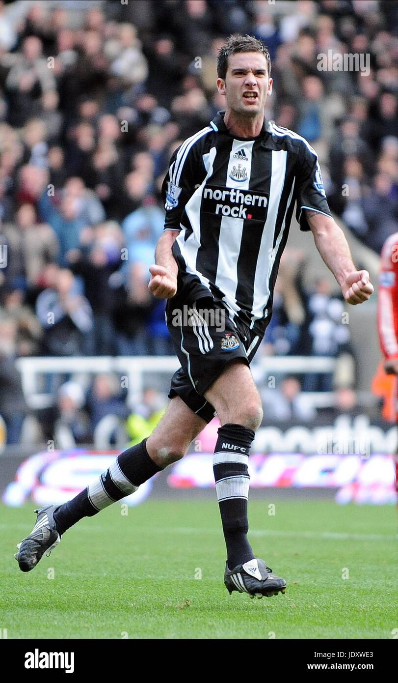 DAVID EDGAR CELEBRATES GOAL NEWCASTLE V LIVERPOOL ST JAMES PARK ...