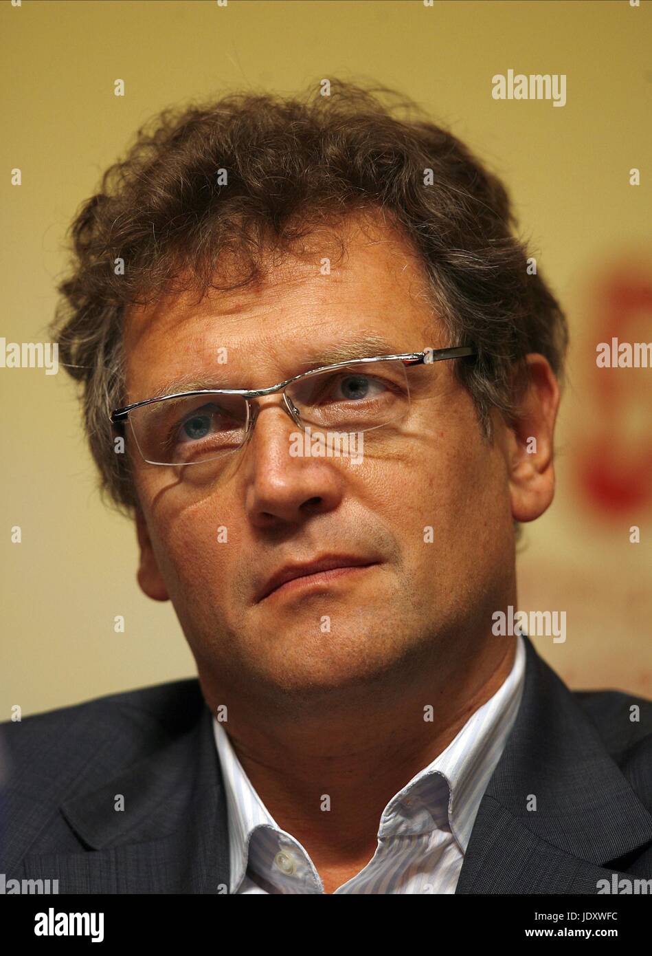 Secretary general of fifa hi-res stock photography and images - Alamy