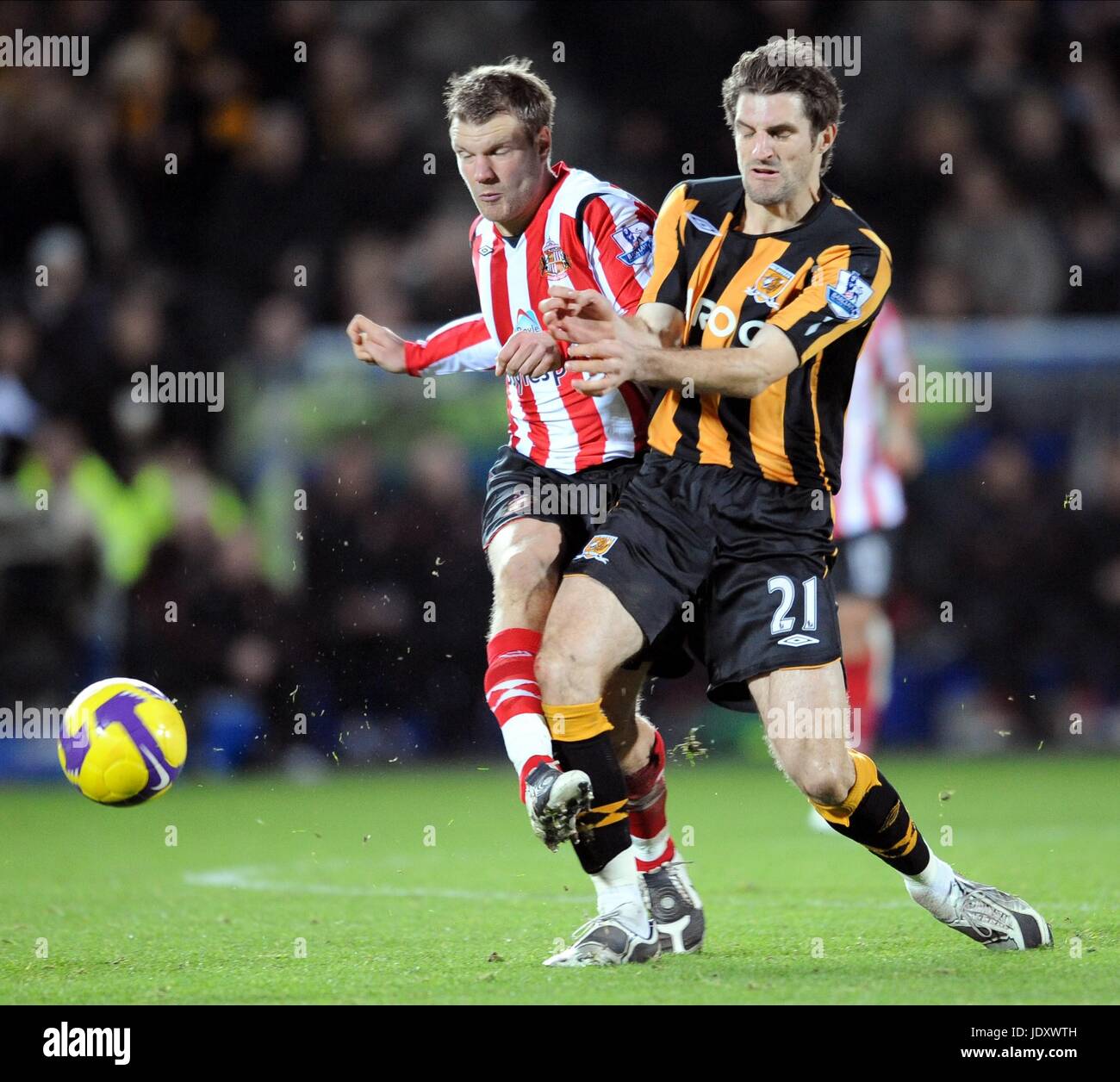 TEEMU TAINIO & SAM RICKETTS HULL V SUNDERLAND KC STADIUM HULL ENGLAND ...
