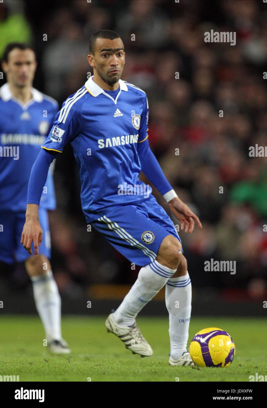 JOSE BOSINGWA CHELSEA FC OLD TRAFFORD MANCHESTER ENGLAND 11 January ...