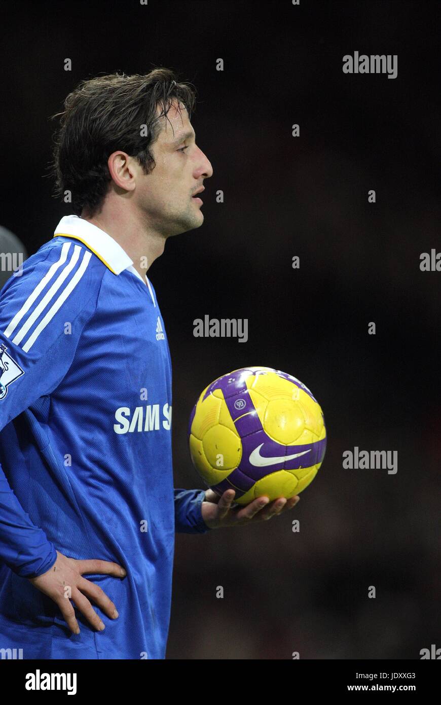 JULIANO BELLETTI CHELSEA FC OLD TRAFFORD MANCHESTER ENGLAND 11 January ...