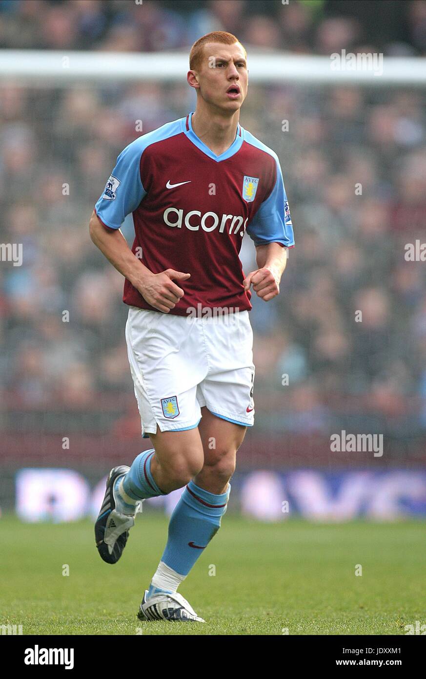 STEVE SIDWELL ASTON VILLA FC VILLA PARK BIRMINGHAM ENGLAND 10 January ...
