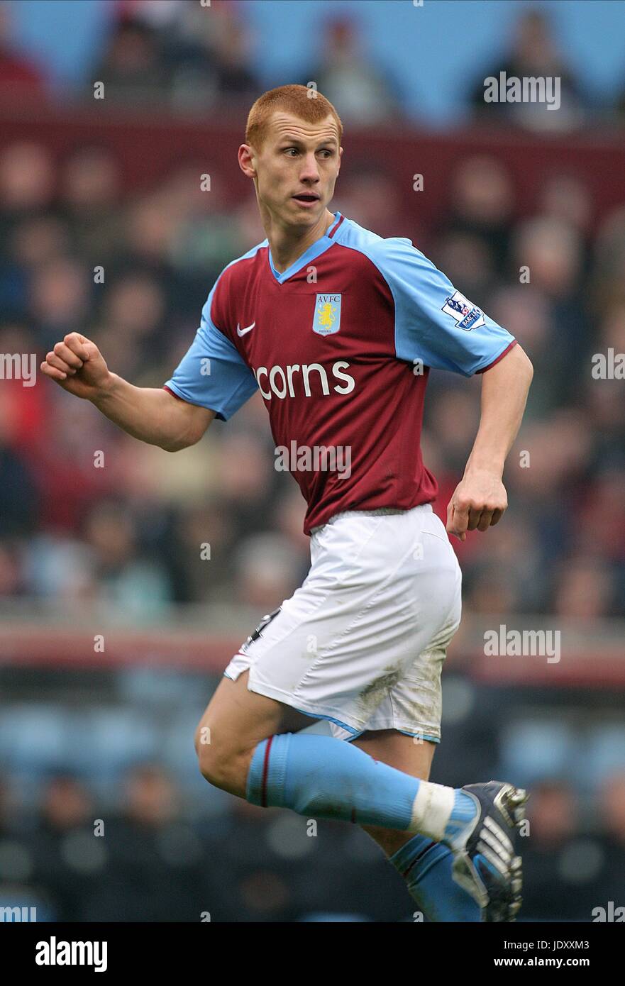 STEVE SIDWELL ASTON VILLA FC VILLA PARK BIRMINGHAM ENGLAND 10 January ...
