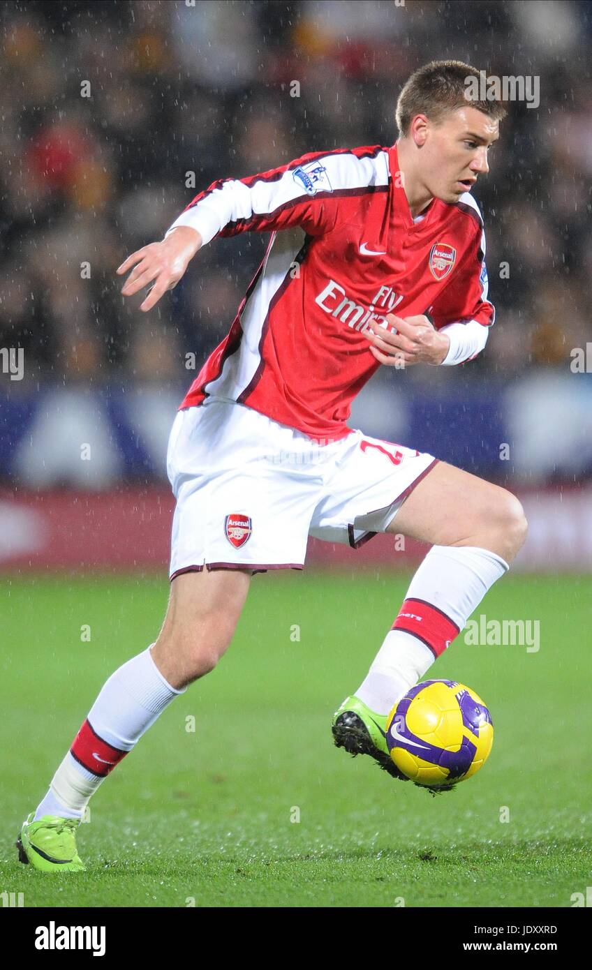 NICKLAS BENDTNER ARSENAL FC KC STADIUM HULL ENGLAND 17 January 2009 ...