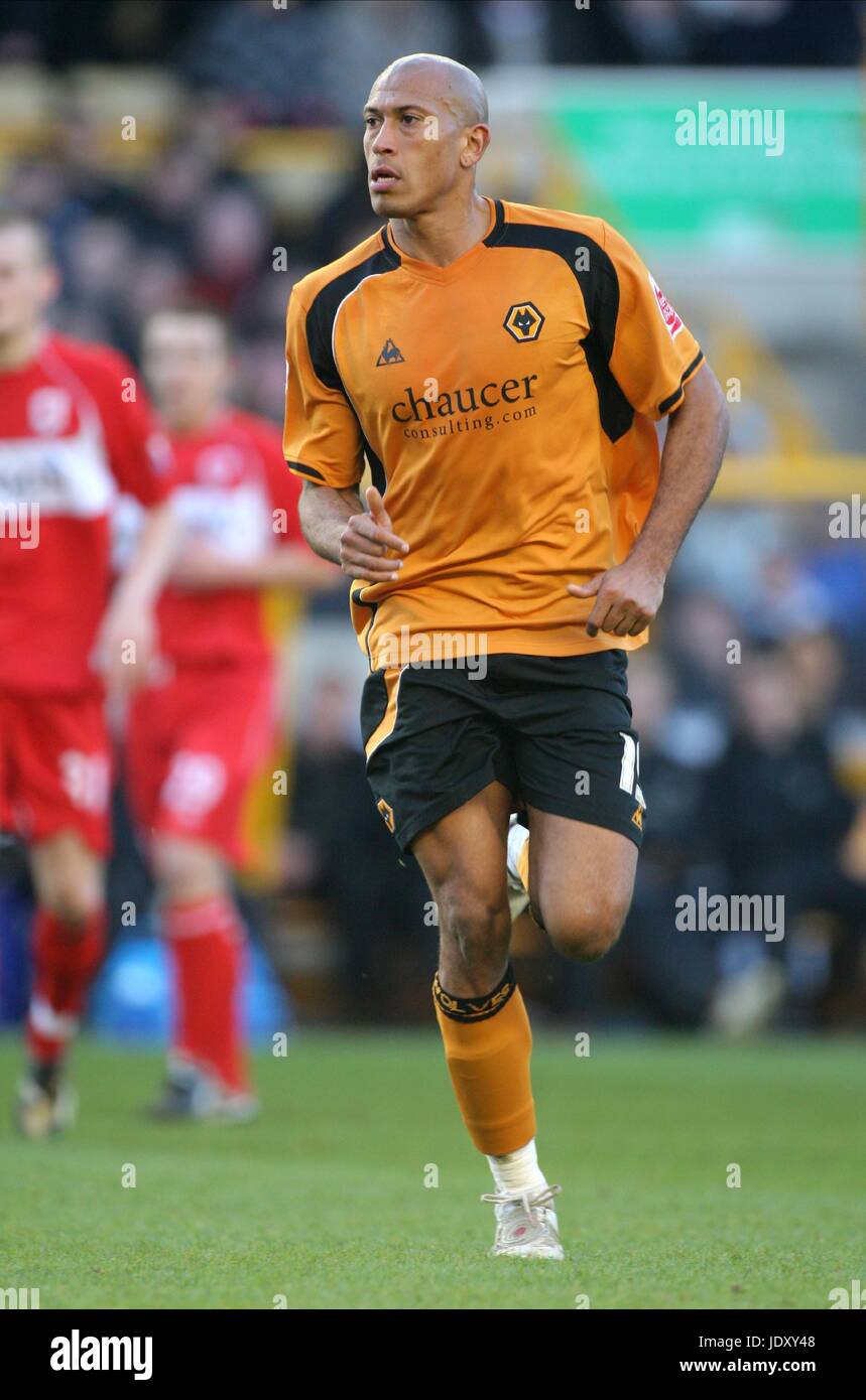CHRIS IWELUMO WOLVERHAMPTON WANDERERS FC MOLINEUX STADIUM WOLVERHAMPTON ...