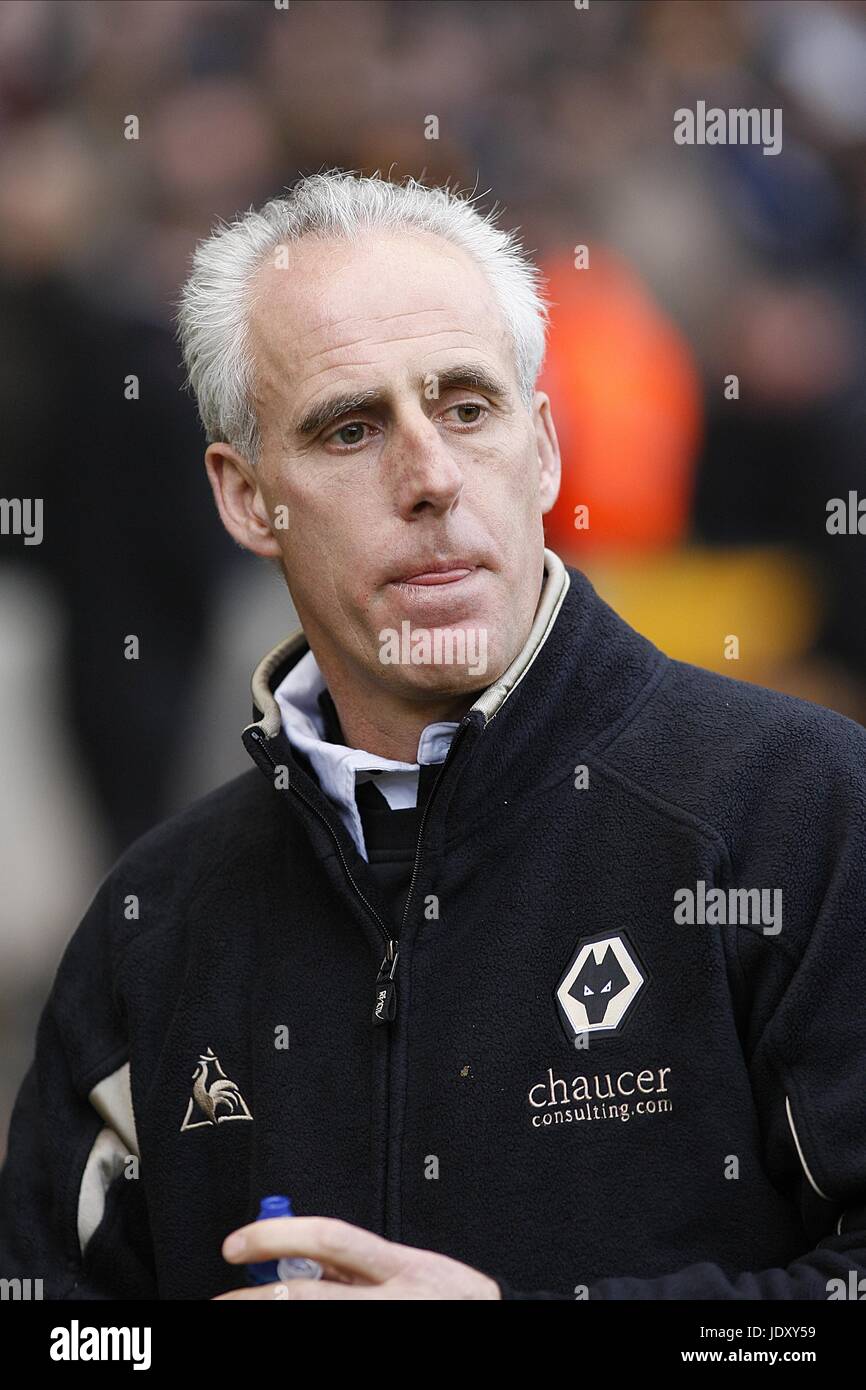 MICK MCCARTHY WOLVES MANAGER MOLINEUX STADIUM WOLVERHAMPTON ENGLAND 24 ...
