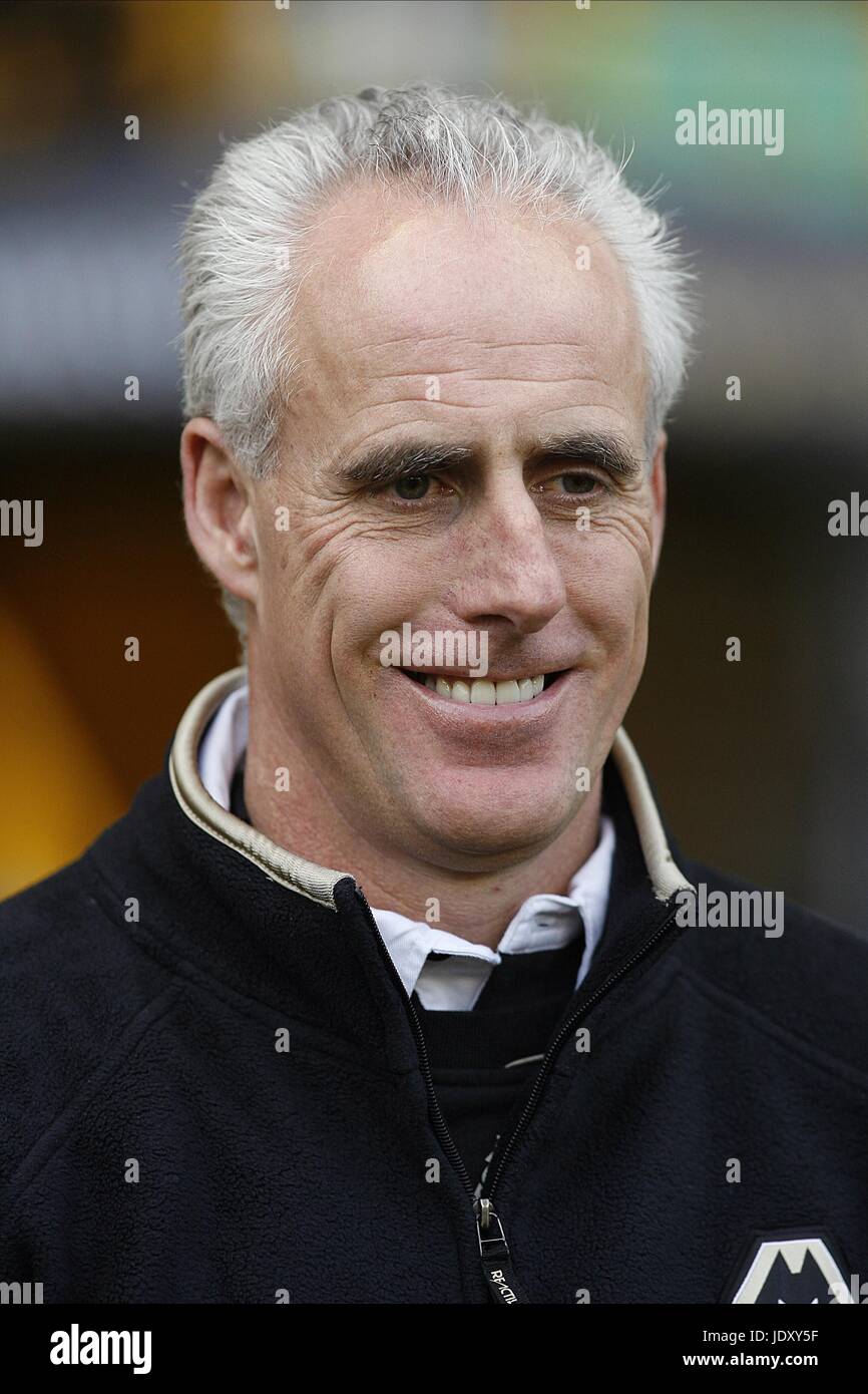 MICK MCCARTHY WOLVES MANAGER MOLINEUX STADIUM WOLVERHAMPTON ENGLAND 24 ...