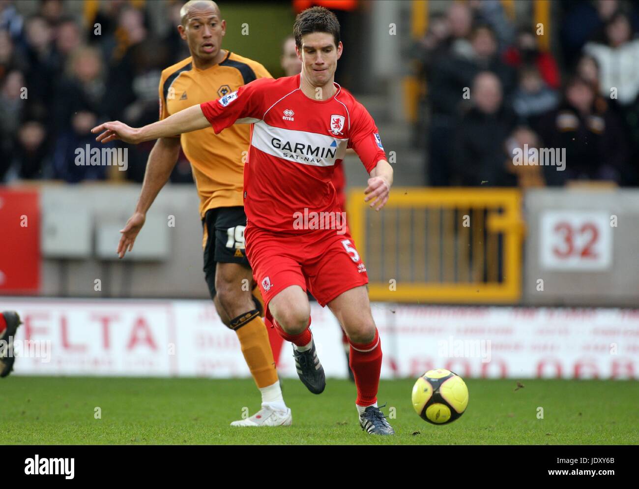 CHRIS RIGGOTT MIDDLESBROUGH FC MOLINEUX STADIUM WOLVERHAMPTON ENGLAND ...
