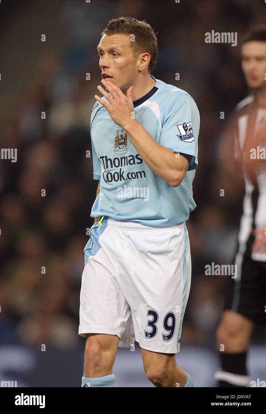 CRAIG BELLAMY MANCHESTER CITY FC CITY OF MANCHESTER STADIUM MANCHESTER ...