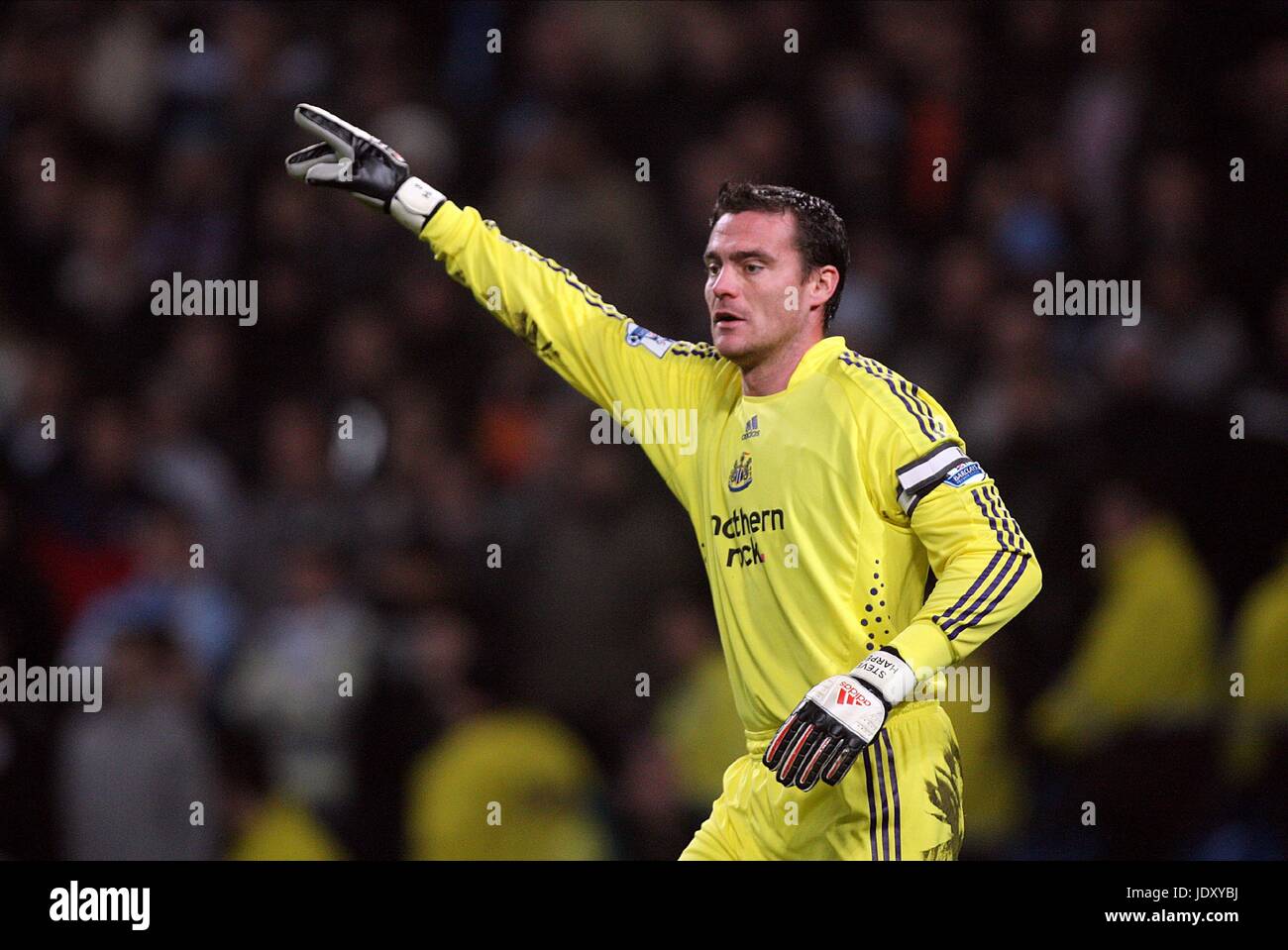 STEVE HARPER NEWCASTLE UNITED FC CITY OF MANCHESTER STADIUM MANCHESTER ...