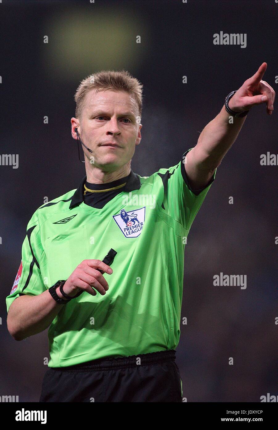 MICHAEL JONES PREMIERSHIP REFEREE CITY OF MANCHESTER STADIUM MANCHESTER ...