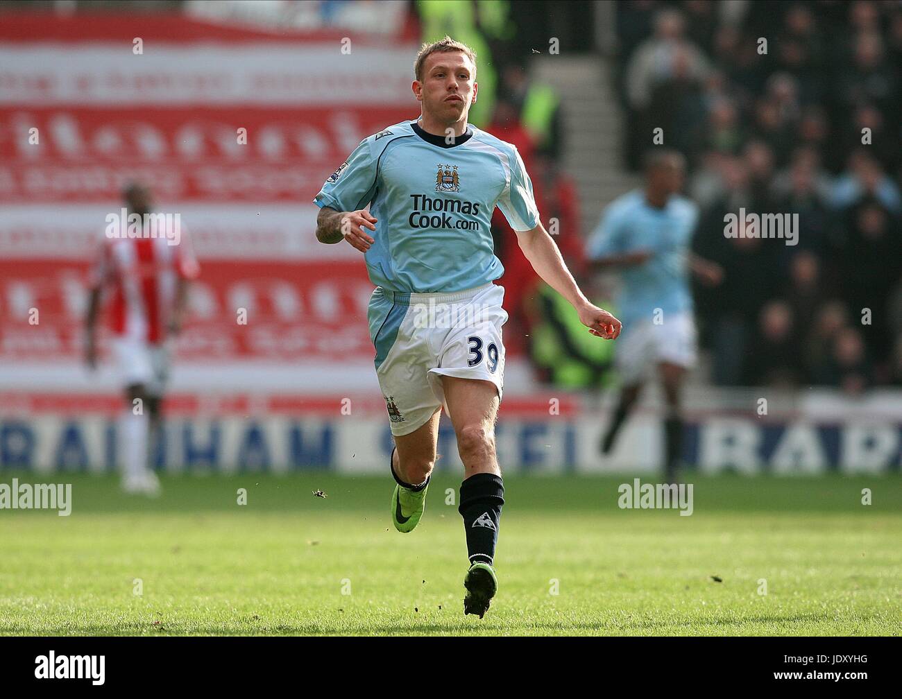 CRAIG BELLAMY MANCHESTER CITY FC BRITANNIA STADIUM STOKE ENGLAND 31 ...