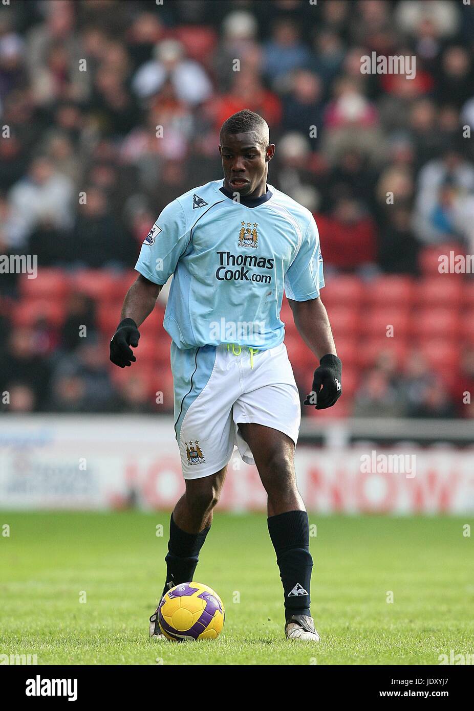 MICAH RICHARDS MANCHESTER CITY FC BRITANNIA STADIUM STOKE ENGLAND 31 ...