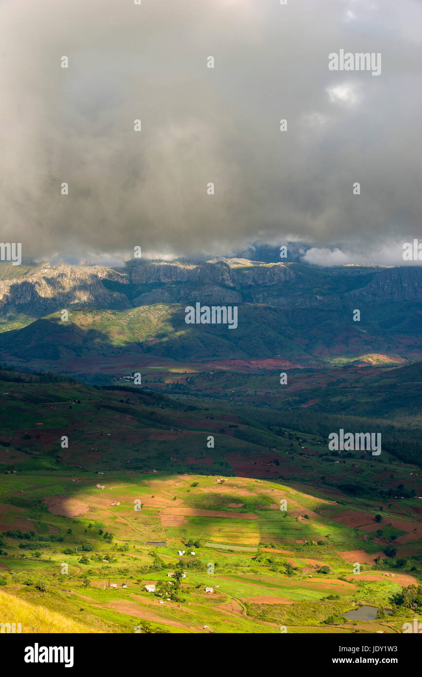 A rural scene in Zimbabwe;s Chimanimani Mountains Stock Photo - Alamy