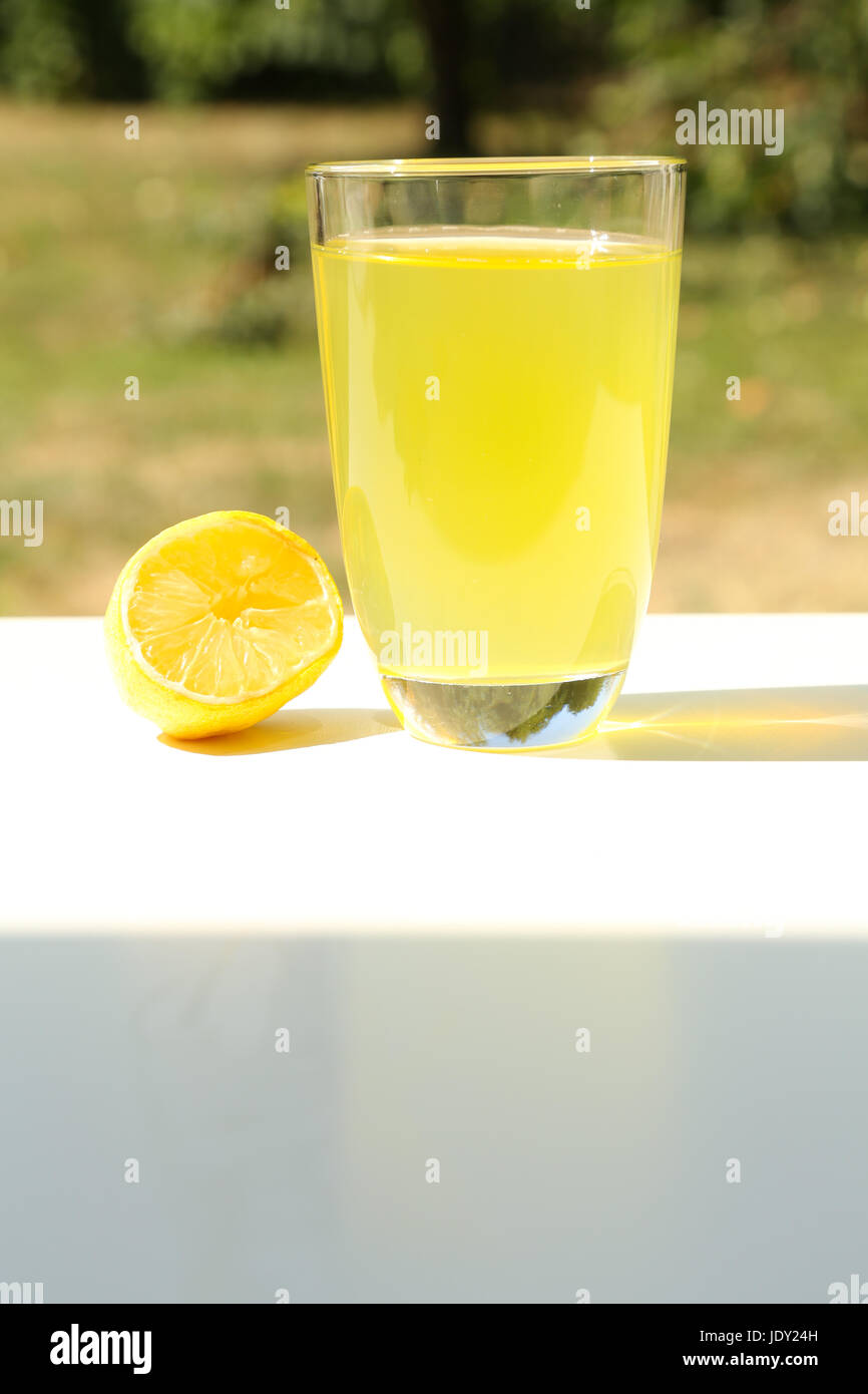 A glass of natural lemonade Stock Photo - Alamy