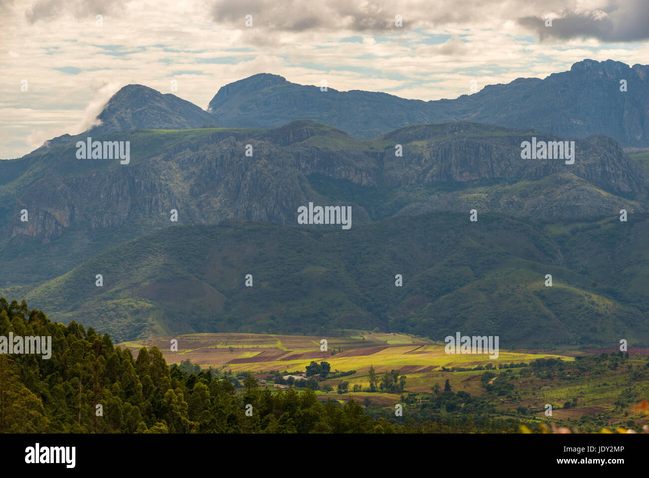 A rural scene near Zimbabwe's Chimanimani Stock Photo - Alamy