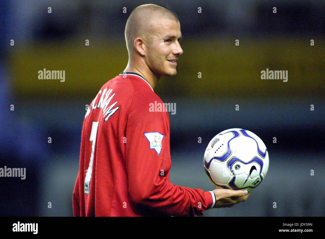 David beckham manchester united 2000 hi-res stock photography and ...