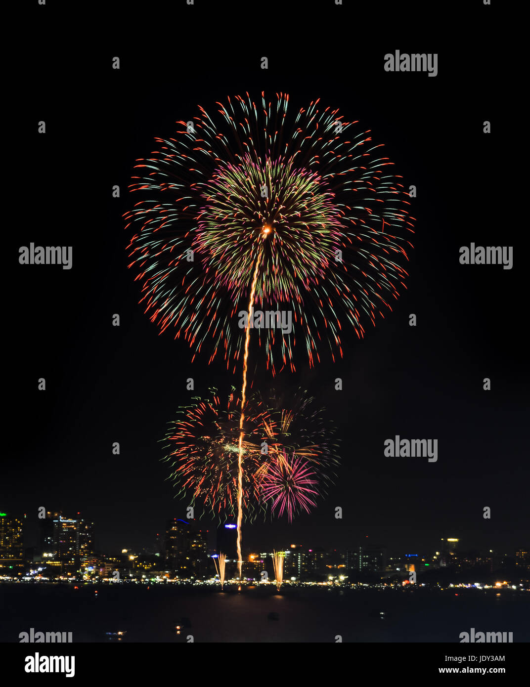 Aerial view nighttime fireworks display hi-res stock photography and ...