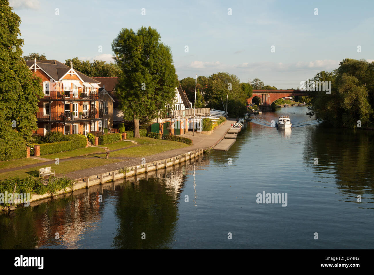Thames River - the River Thames at Taplow, Buckinghamshire England UK ...