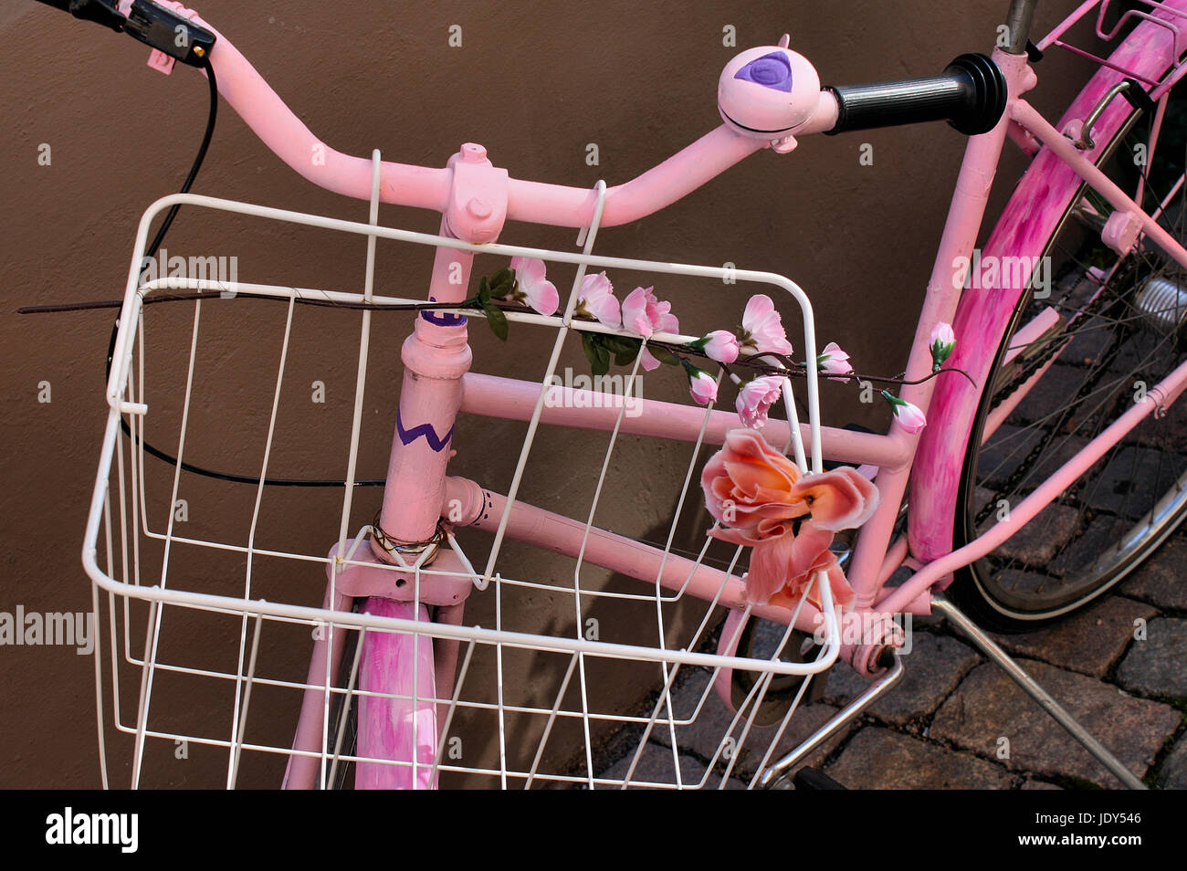 Decorated bike handlebars hi-res stock photography and images - Alamy