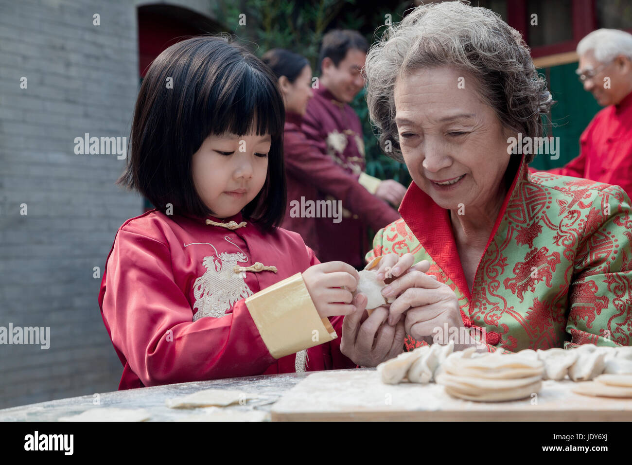 Child straight hair hair bangs hi-res stock photography and images - Alamy