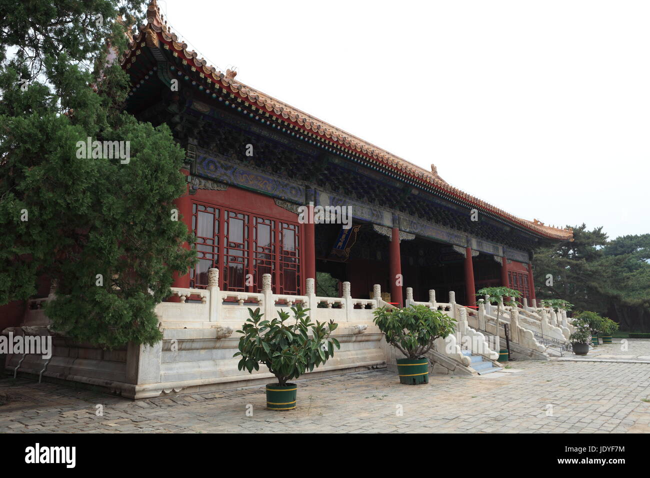 Ming Grab High Resolution Stock Photography and Images - Alamy