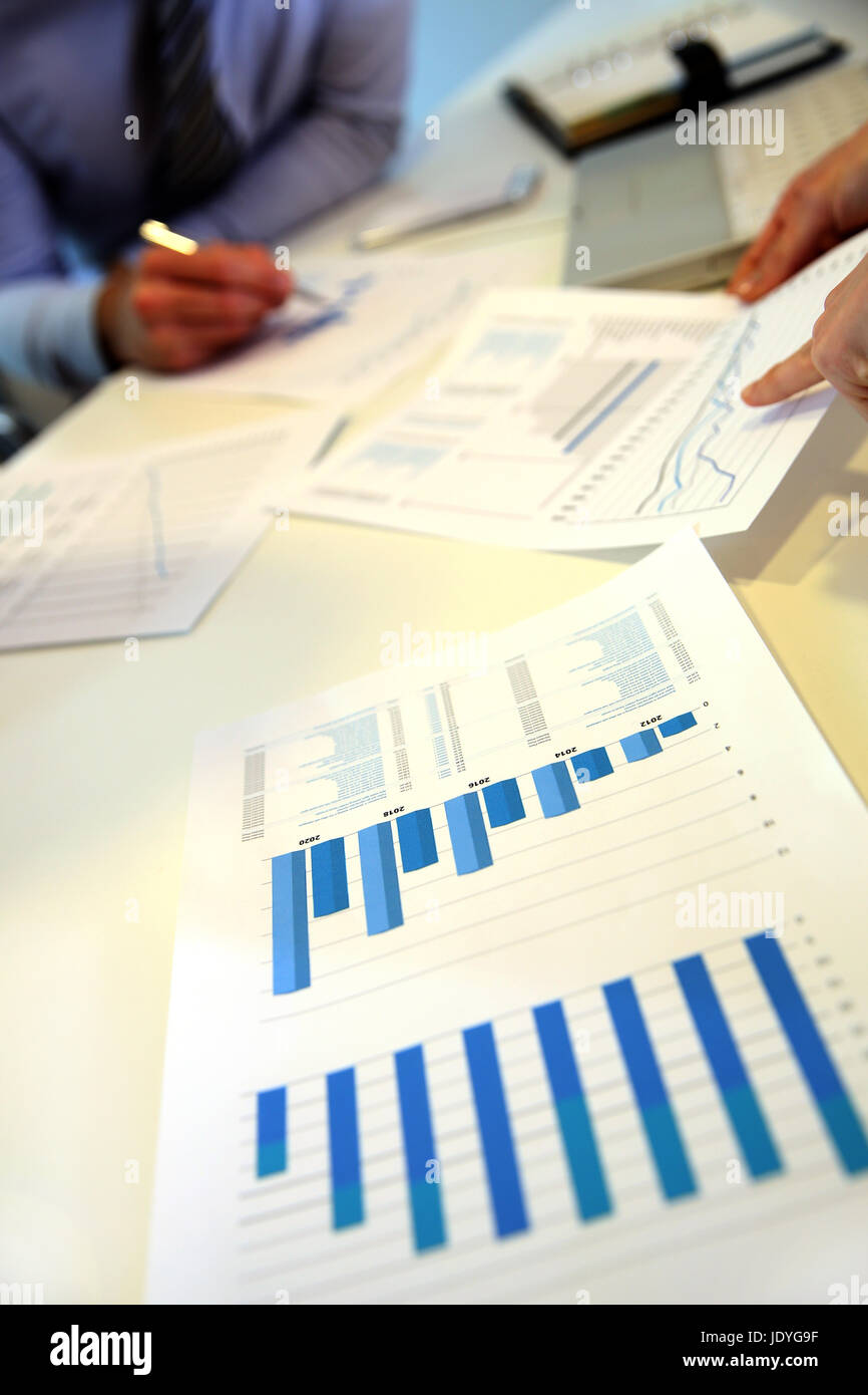Business growth charts set hi-res stock photography and images - Alamy