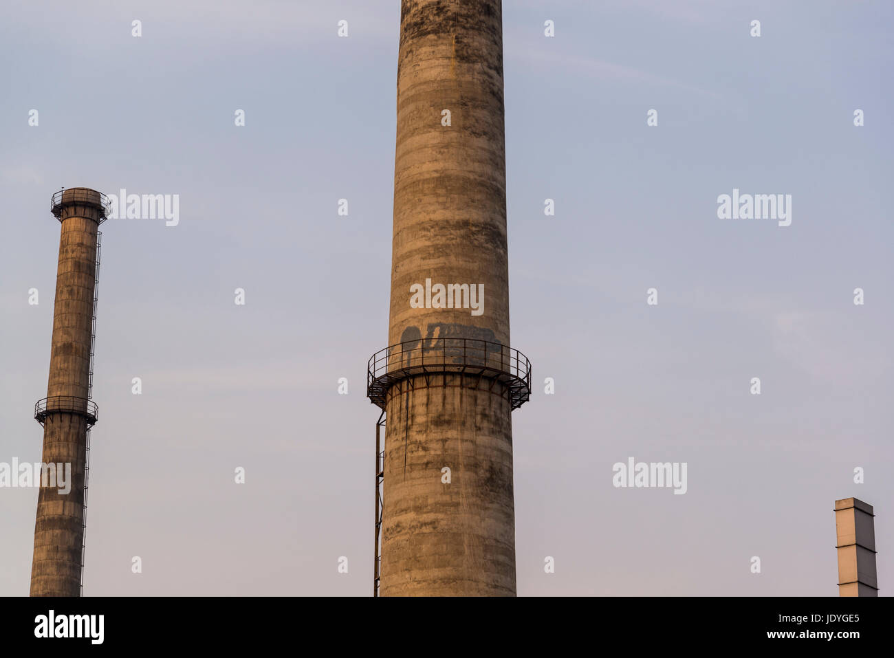 798 art district beijing 798 space hi-res stock photography and images ...