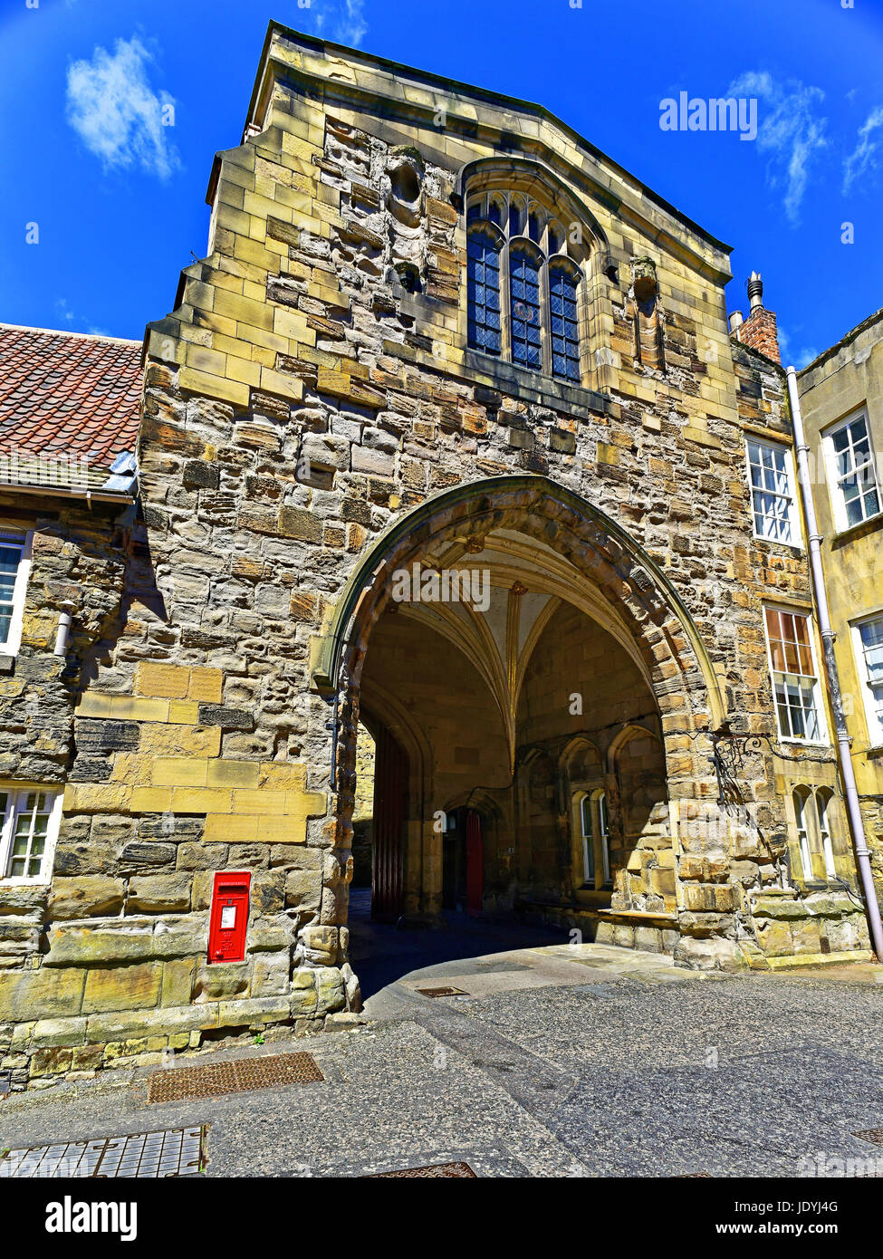 Durham university gatehouse hi-res stock photography and images - Alamy