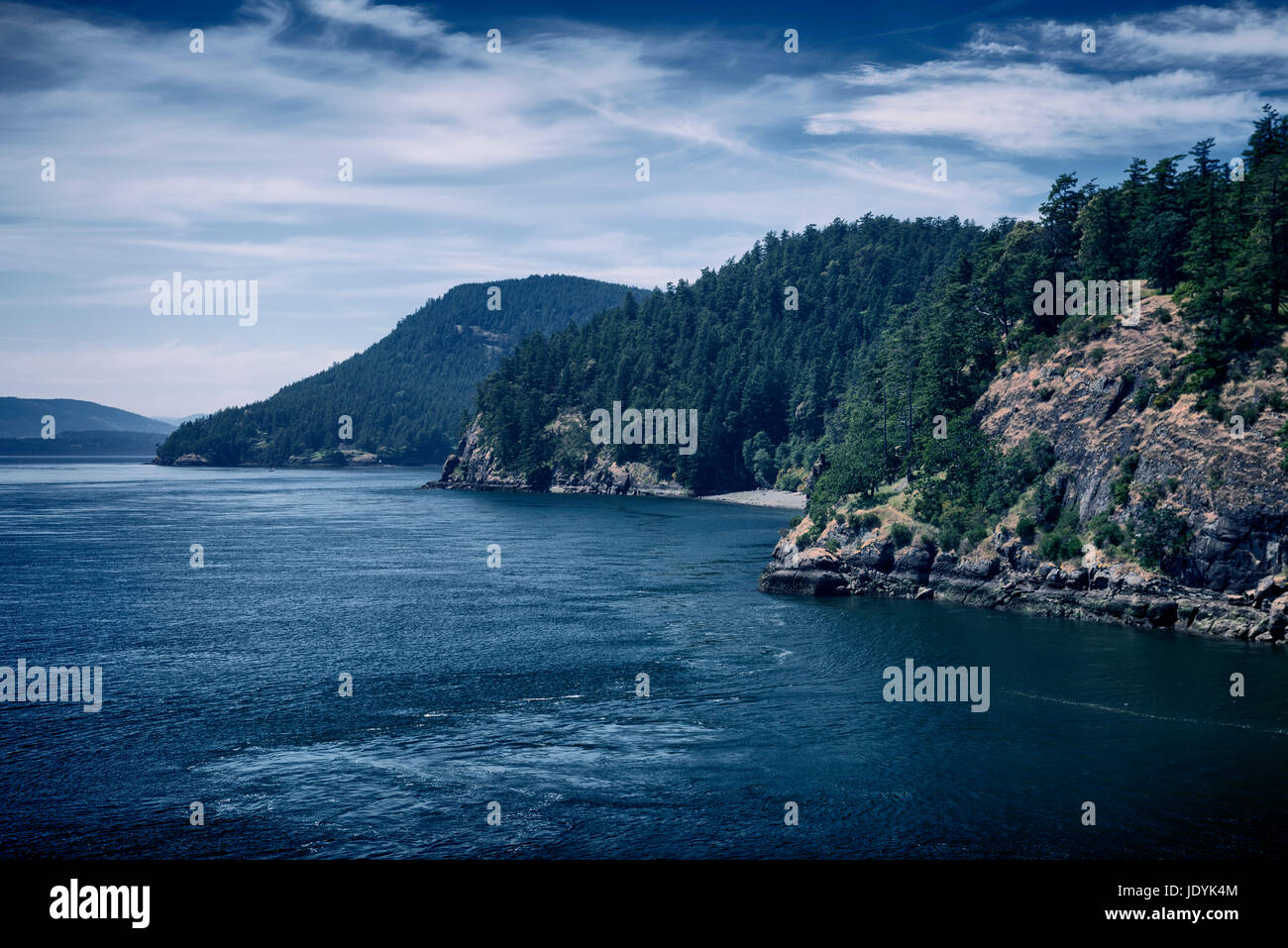 Salish hi-res stock photography and images - Alamy