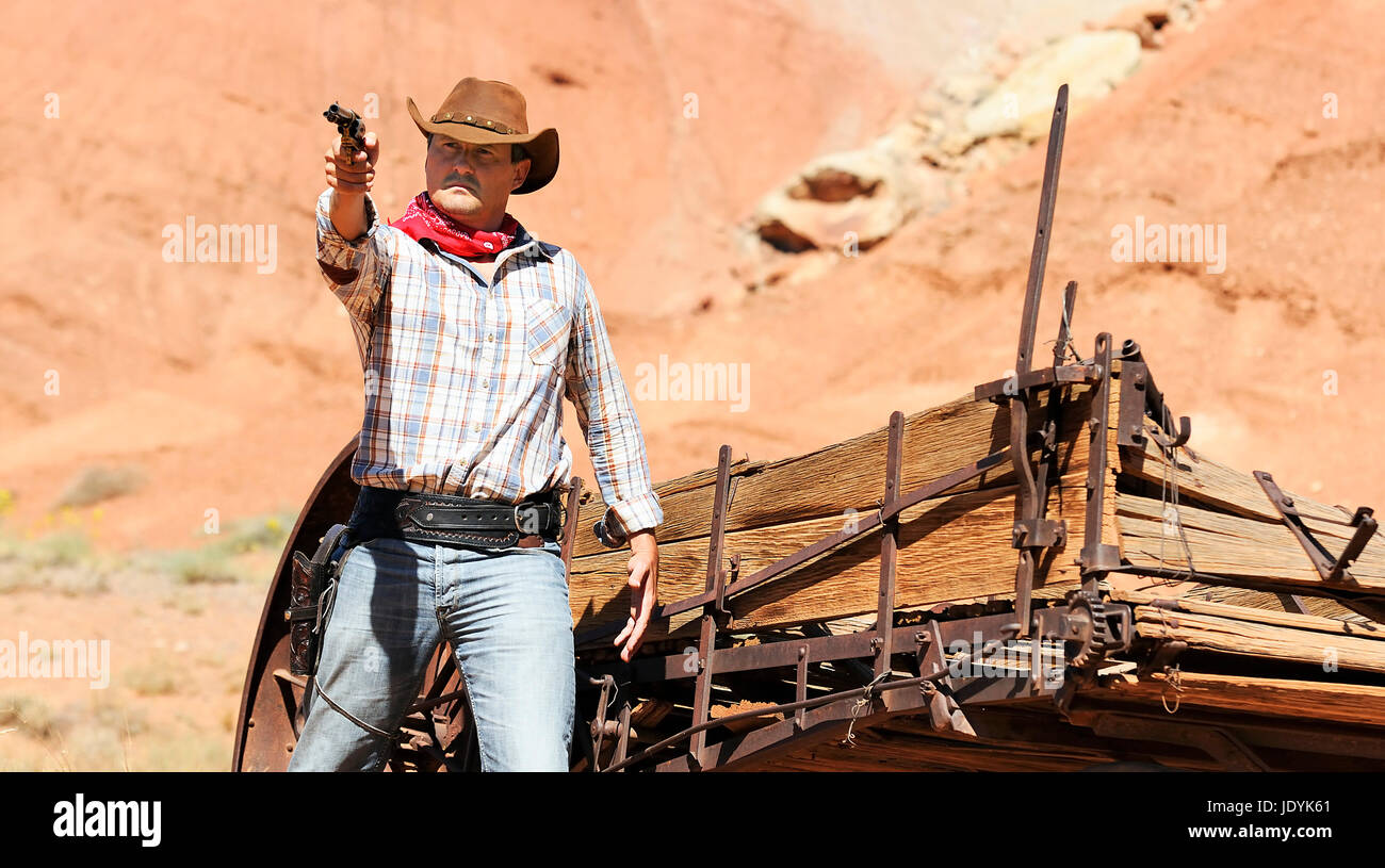 SOUTH WEST - A cowboy takes time to rest and reflect Stock Photo - Alamy