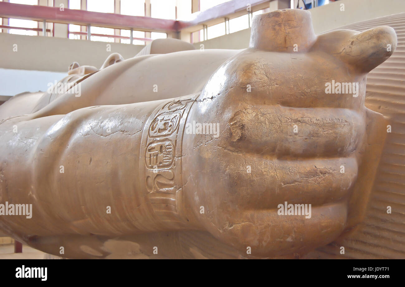 Cairo colossus of ramses ii hi-res stock photography and images - Alamy